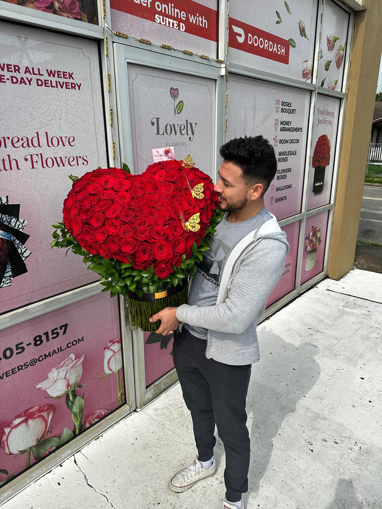Wood Structures Lovely Flowers