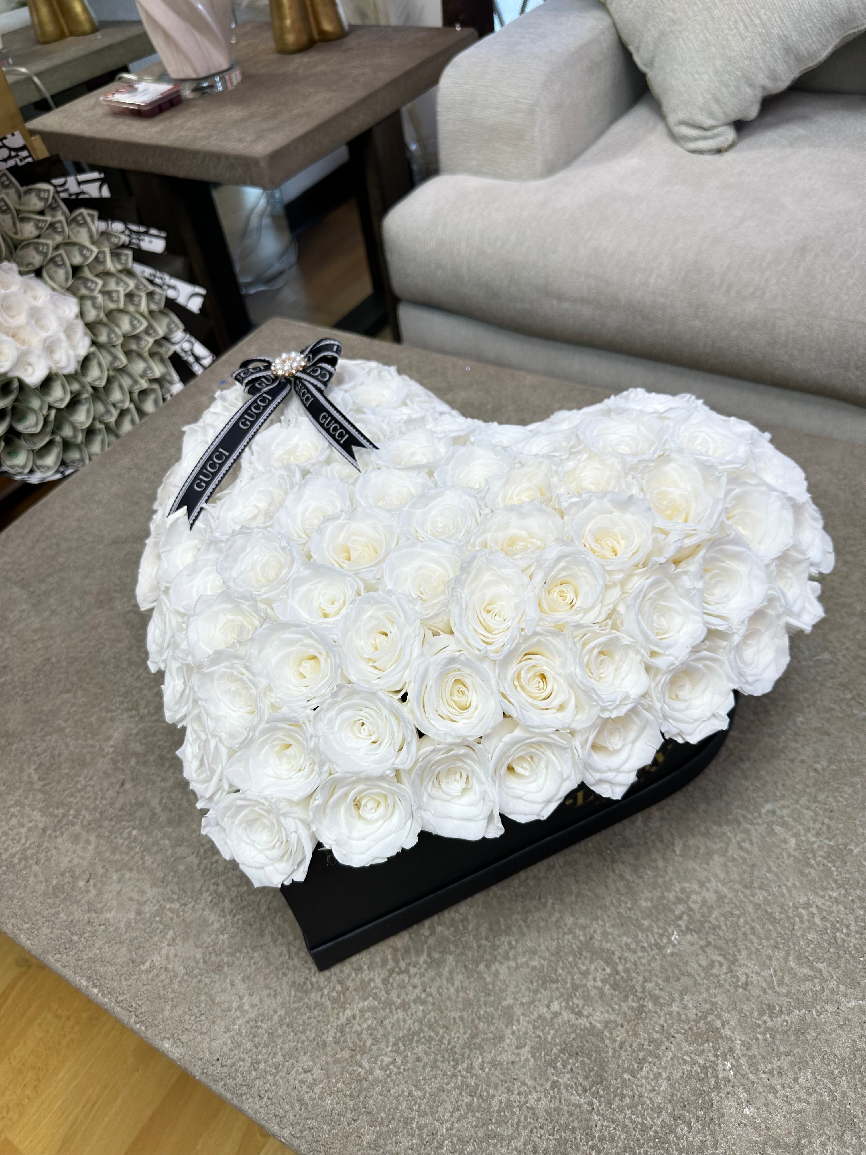 White Eternal Rose Heart Box – Lovely Flowers