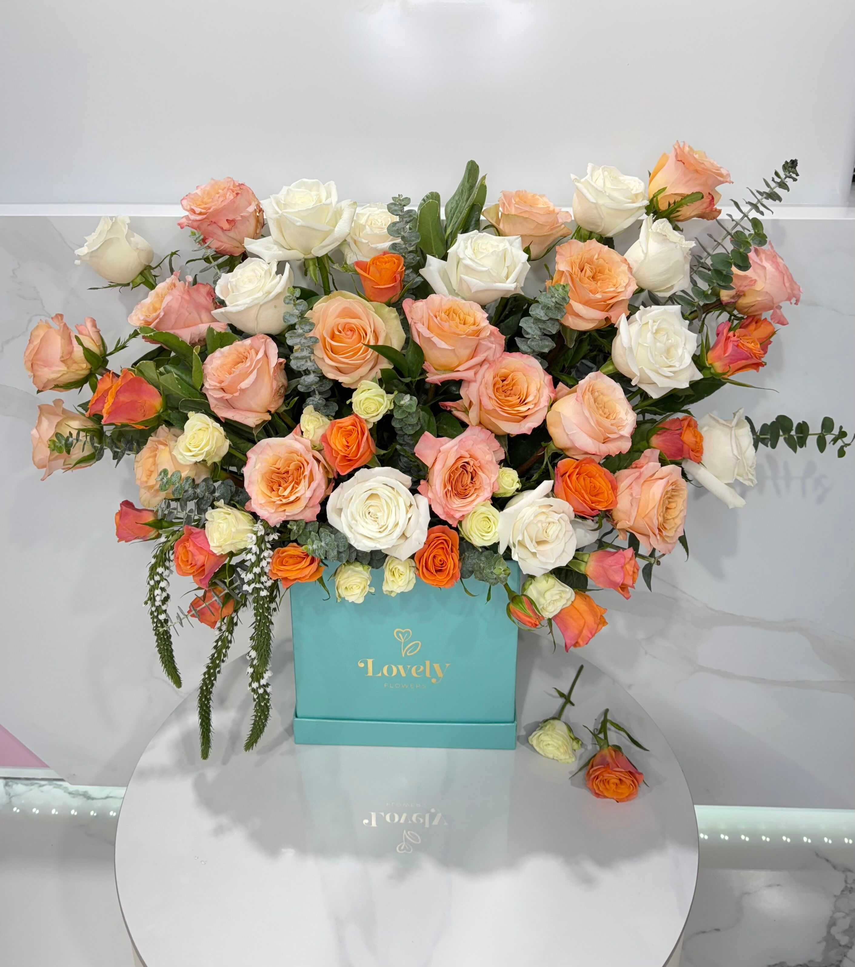 Stunning Sky Blue Box – Lovely Flowers