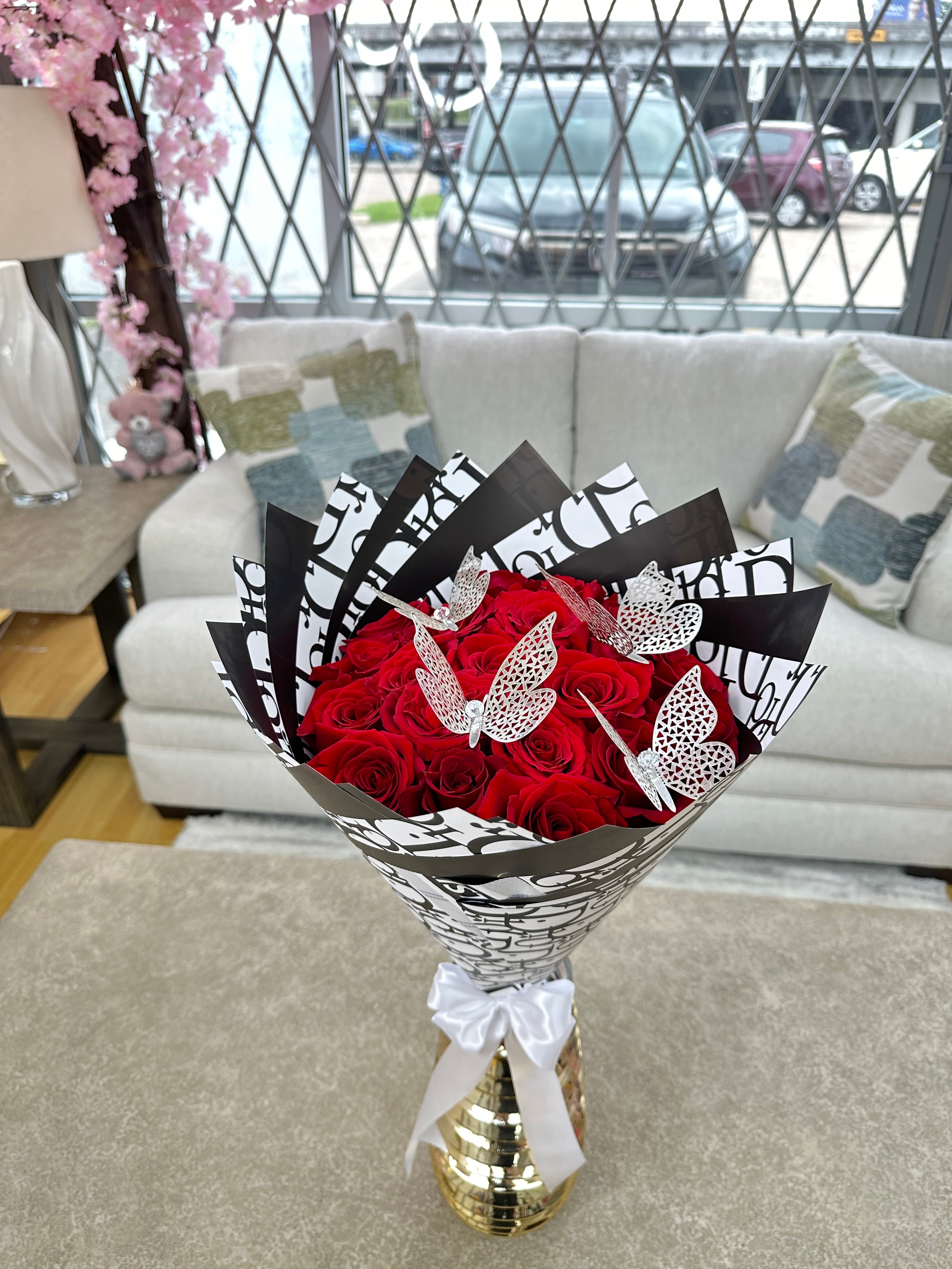 25 Red Roses Black Dior Wrap – Lovely Flowers